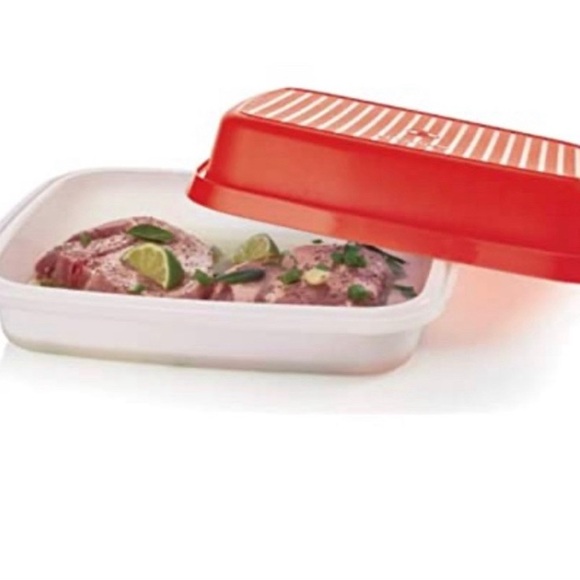 Tupperware | Kitchen | Tupperware Seasonserve Marinating Container ...